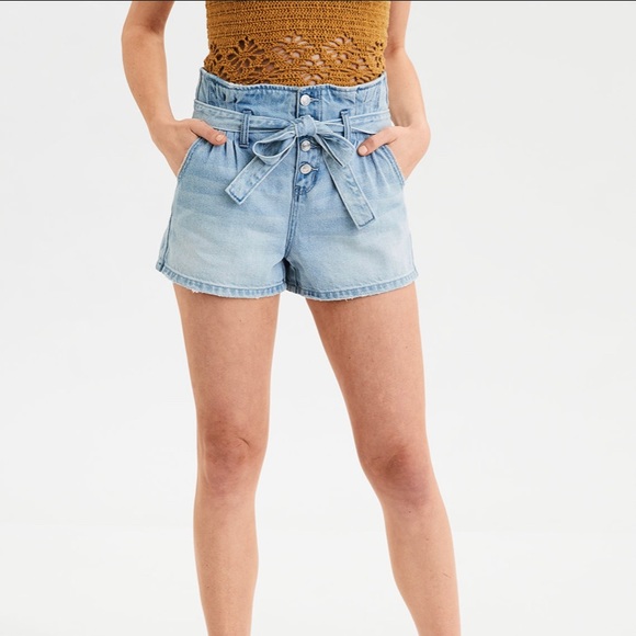Hollister | Shorts | Hollister Ultra Highrise Mom Short | Poshmark